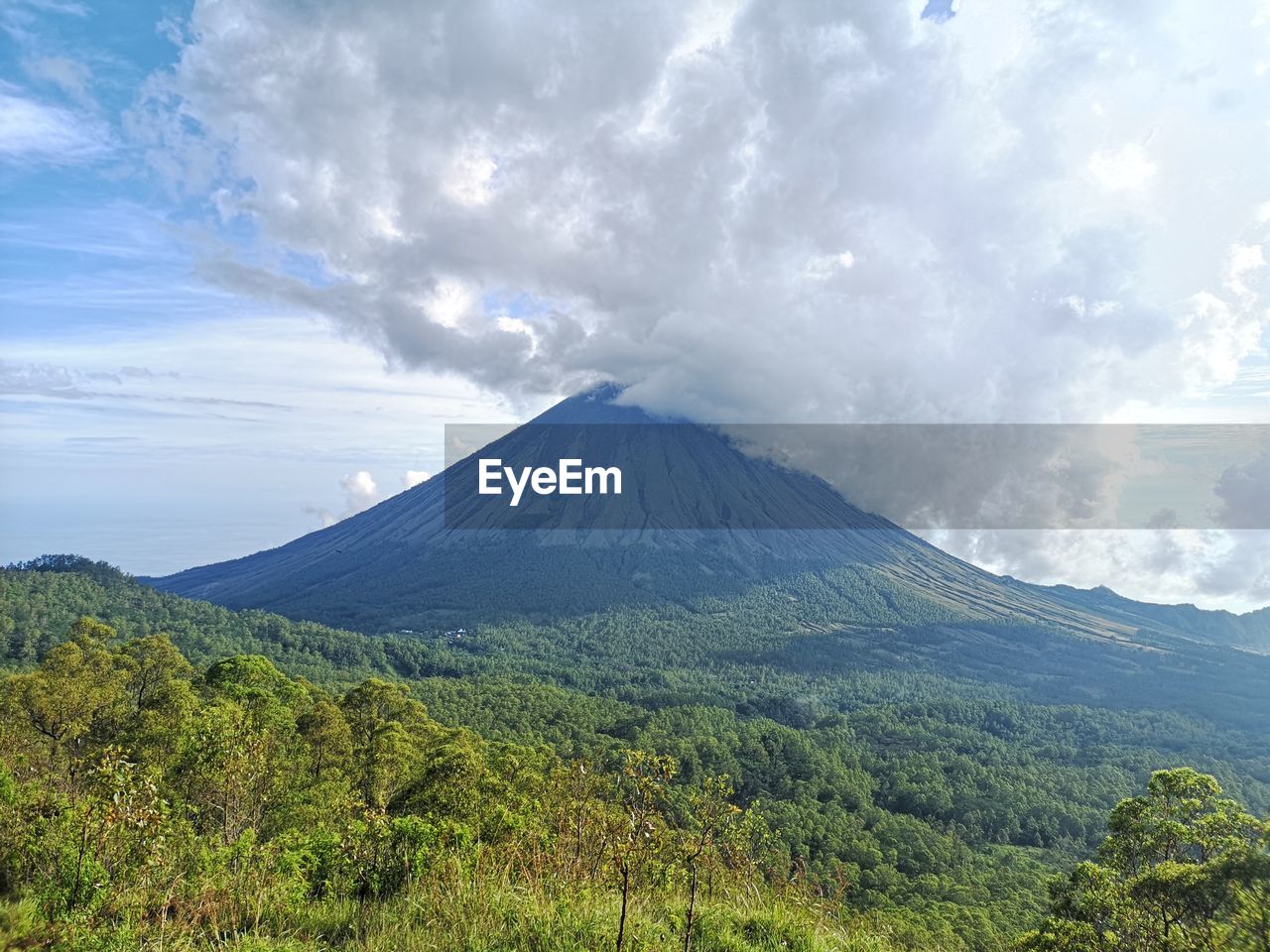 volcano 190111481 | Beautiful photography on EyeEm