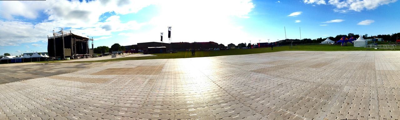 Panoramic view of stage on field for popular | ID: 38345379